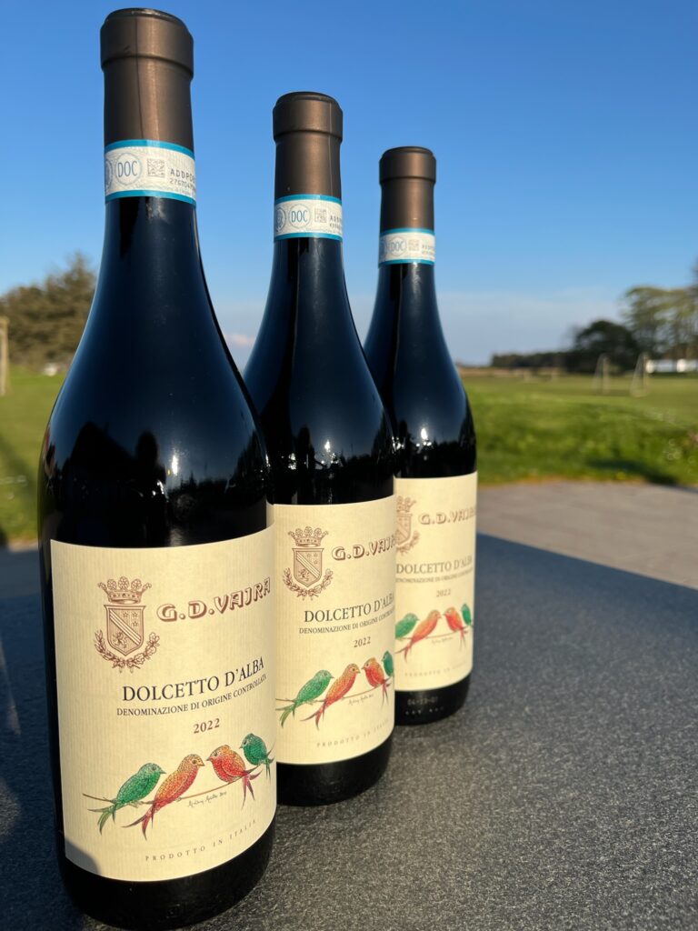 Menu & Vine – Ho Kro